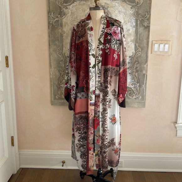 Zara | Jackets & Coats | Zara Scarf Print Duster | Poshmark